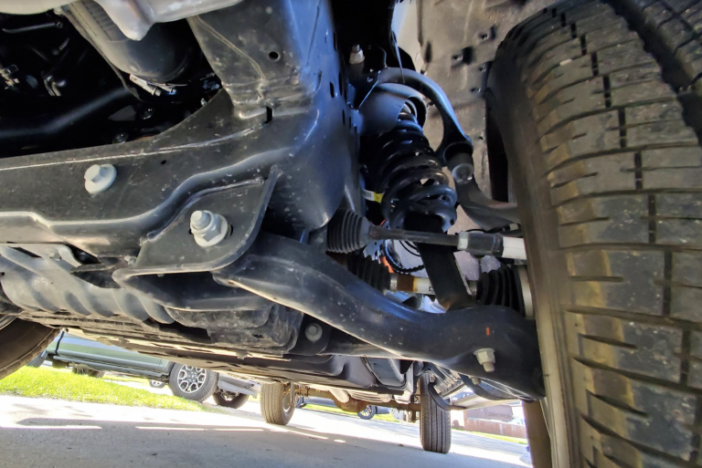 The 2022 Ford Lightning Is Just A Standard F-150 With An Electric ...