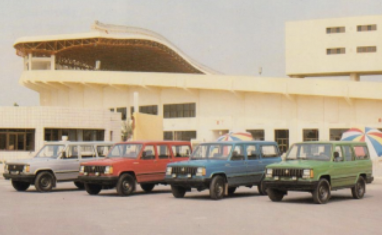 A Deep-Dive Into The History Of China's Bizarre Jeep Cherokee XJ Clones ...