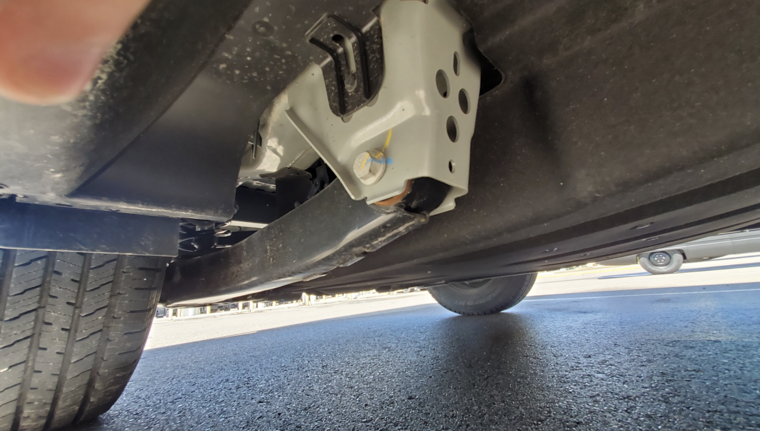 What I Found When I Crawled Under Rivian's Amazon Delivery Van - The ...