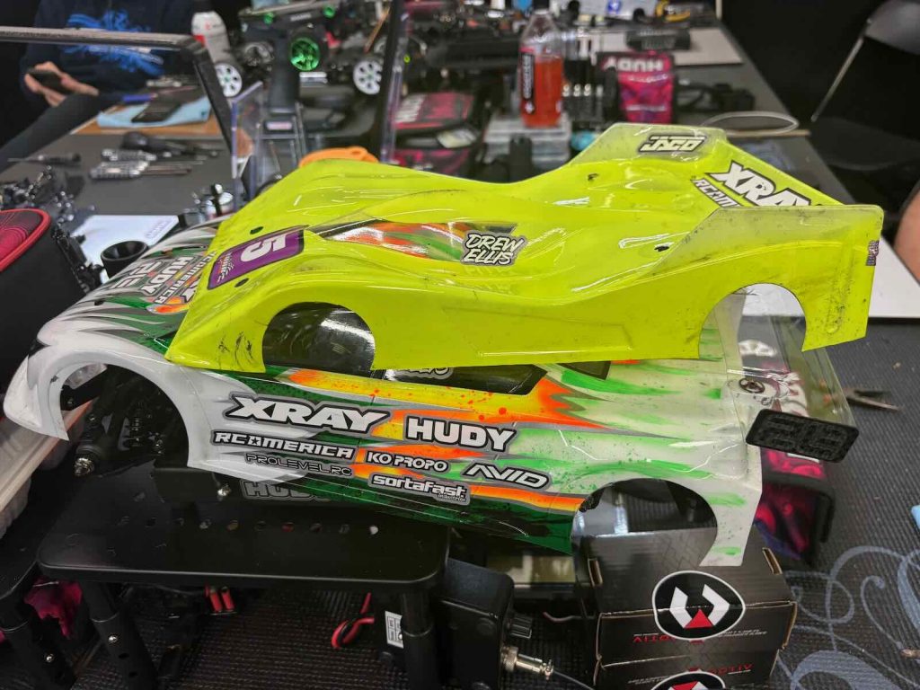 Take A Trip Inside The Wild World Of Professional RC Car Racing - The ...