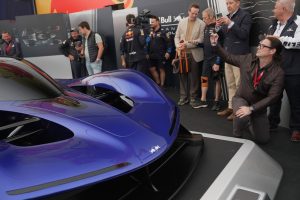 Red Bull's First Production Car Ever Is 1,200 Horsepower Of V10 Fury ...