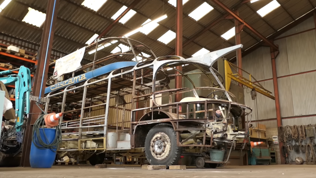 This Is The Weirdest Bus Ever Built And It's Being Brought Back To Life ...