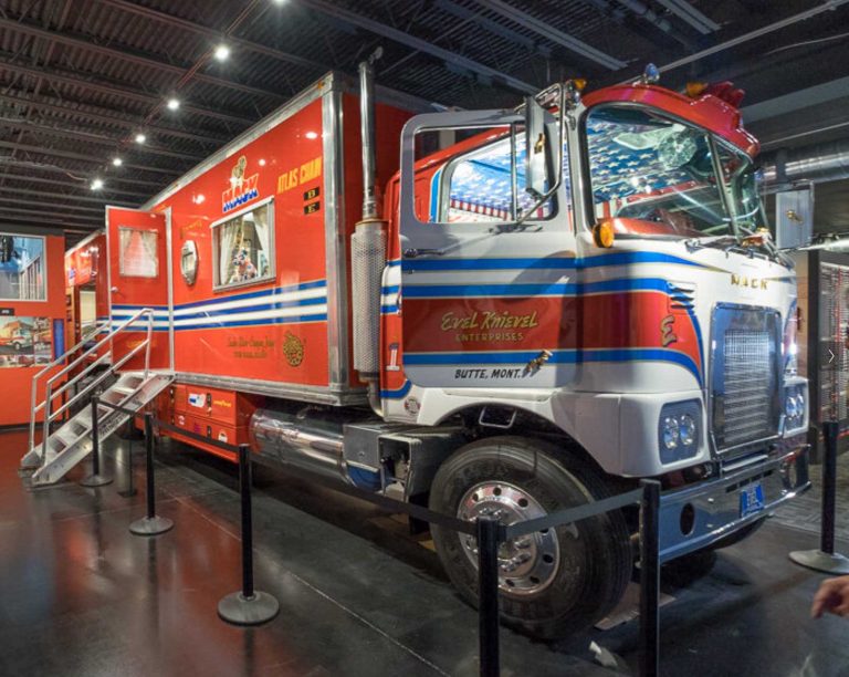 Our Daydreaming Designer Imagines A 'Drop Down' Camper To Replace Evel ...