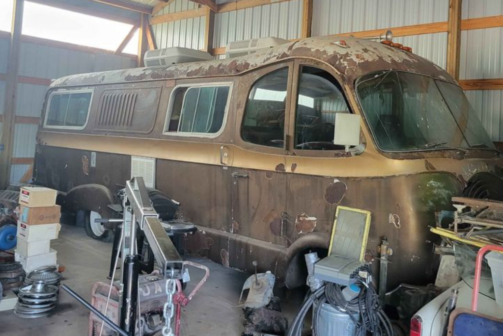 What You Need To Know About This Rare Dodge Motorhome With A Bubble Cab ...