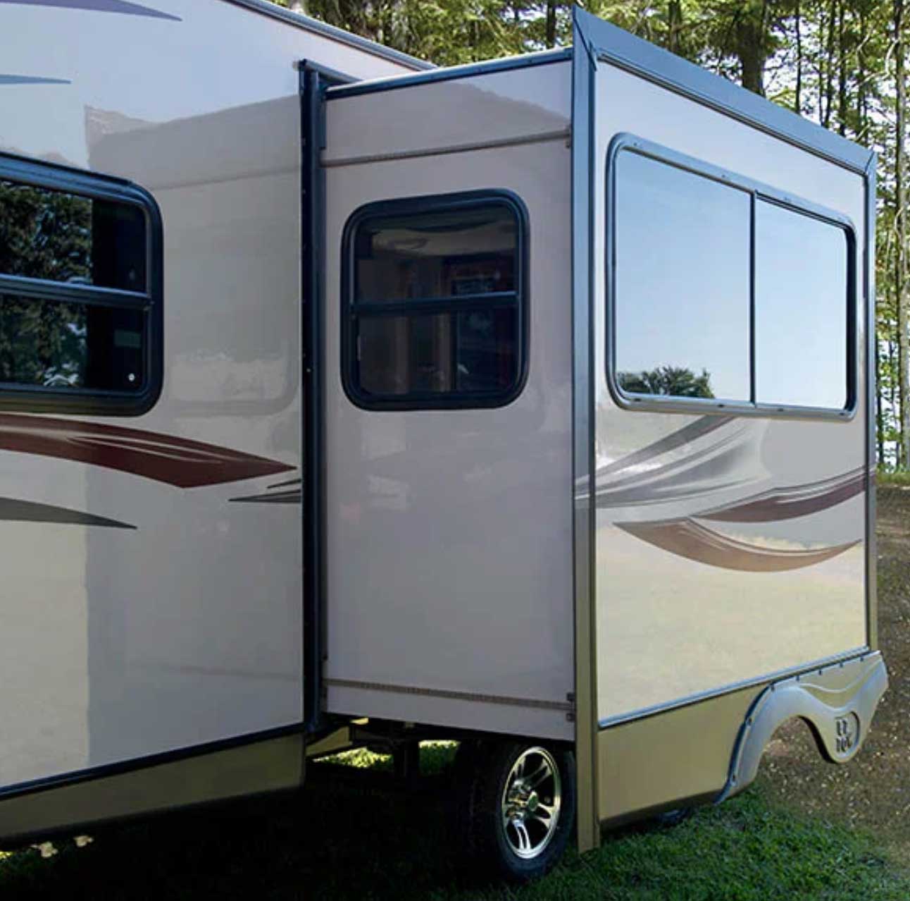 The Only Way To Go Is Up With This Daydreaming Designer's Three Story ...