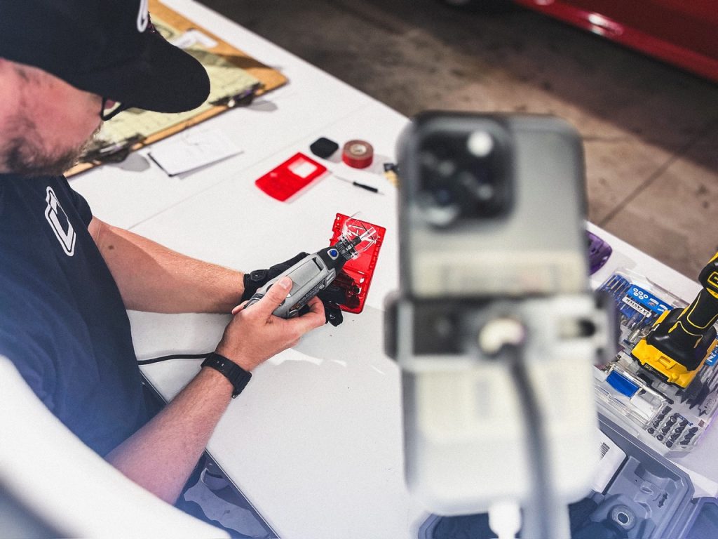 How To Make A Game Boy Color Retro Speedometer For Your Car (And Why It ...