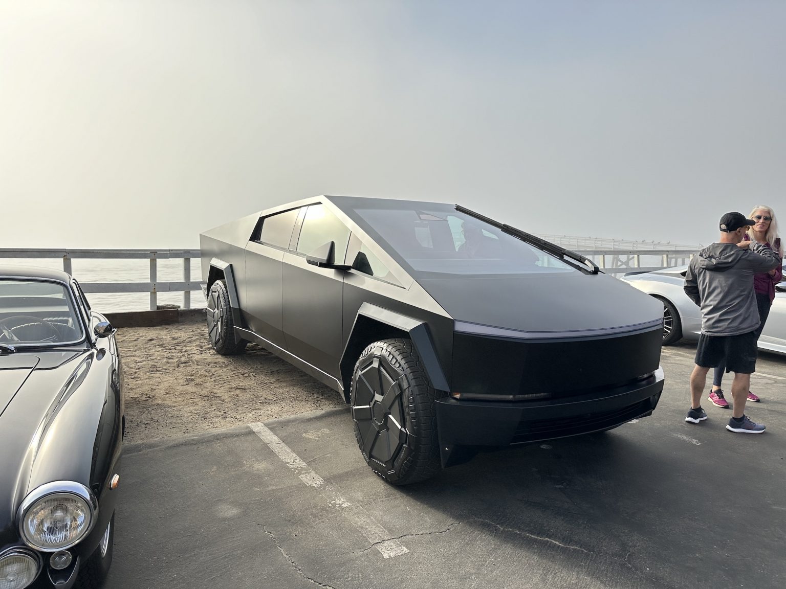 Tesla's Head Designer Drove A Black Cybertruck To A Car Show And ...