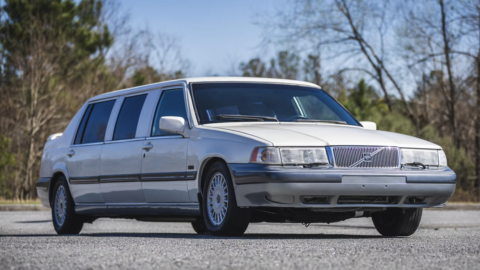 This Volvo 960 Executive Limo Is A 'Sh*tbox That Everybody Loves' - The ...
