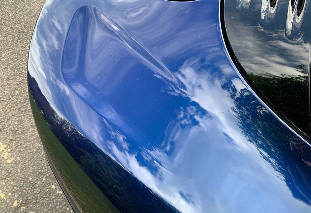 The Alpine A110 Is A Lightweight Miracle And A Stunning Piece Of Car ...