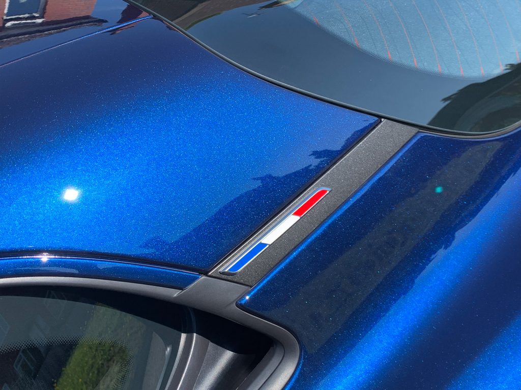 The Alpine A110 Is A Lightweight Miracle And A Stunning Piece Of Car ...