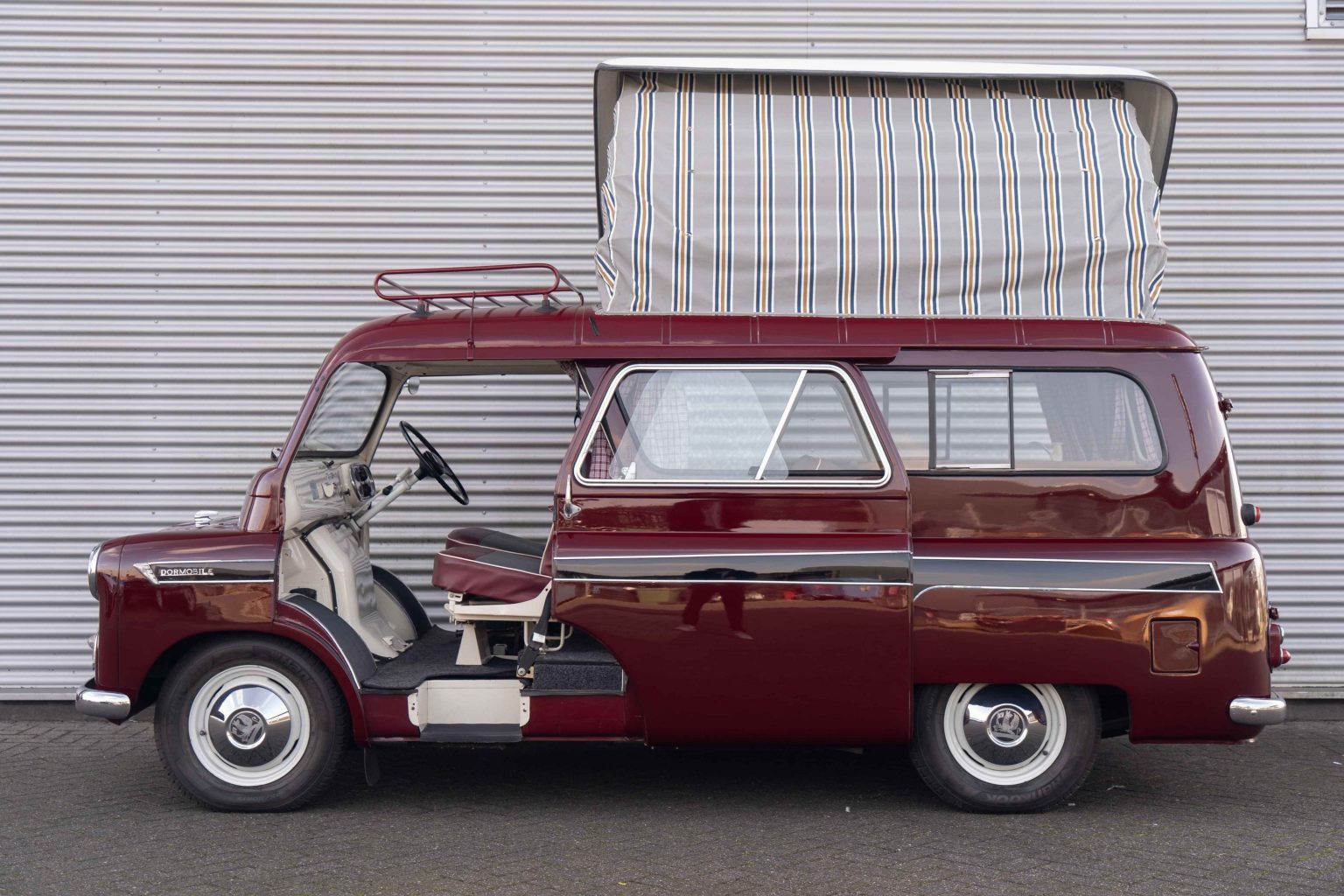 This Dorky Van Was Britain's 1950s Answer To The Explosive Popularity ...