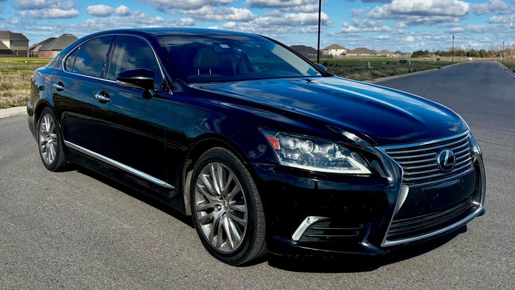 You Can Buy A Sumptuous Lexus LS 460 For The Price Of A New Versa - The ...