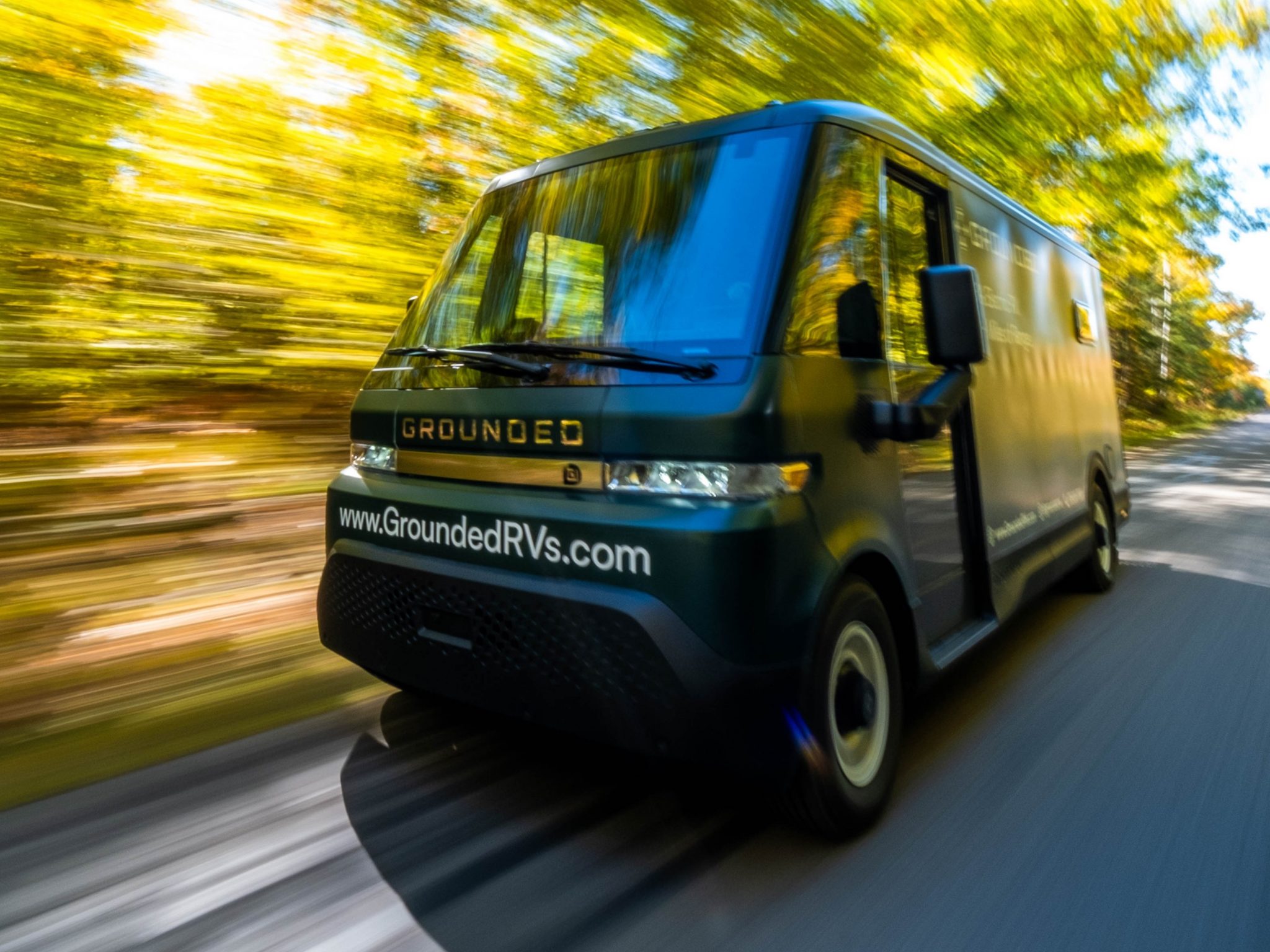 A Detroit Startup Wants To Turn GM's Electric BrightDrop Vans Into 250 ...
