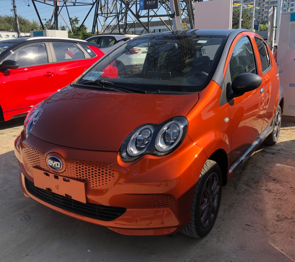 I Took A Trip To A BYD Dealership To See The Chinese Automaker Tesla ...