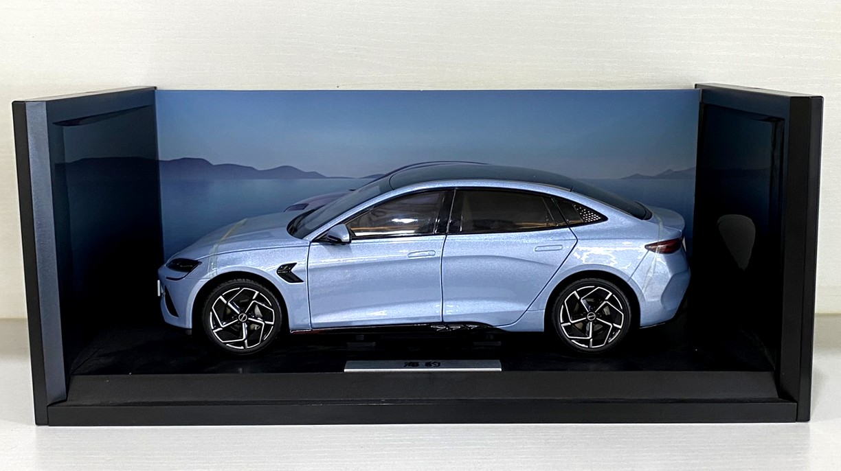 I Took A Trip To A BYD Dealership To See The Chinese Automaker Tesla ...