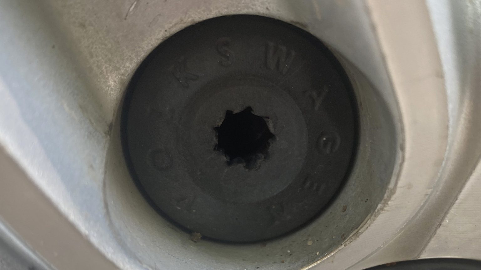 These Plastic Caps VW Put On Wheel Bolts Are Stupid And Confusing - The ...
