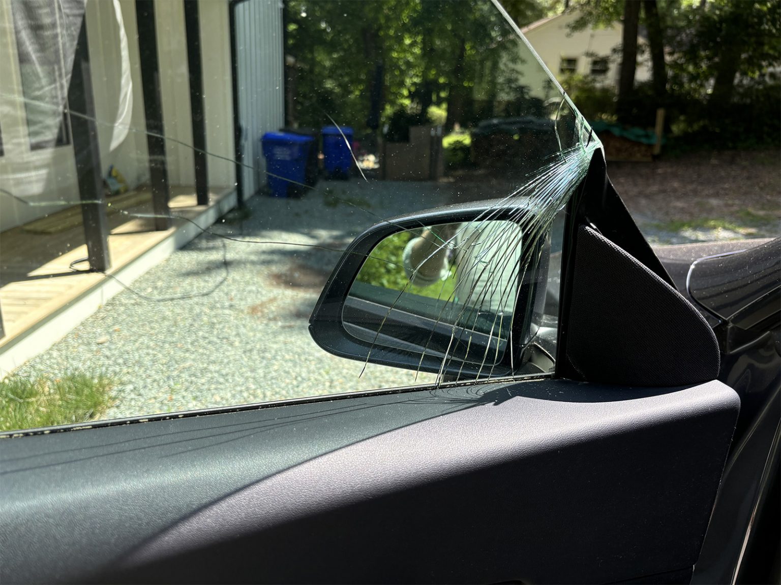 My Neighbor's Tesla Model Y Shattered Its Window Because Of A ...