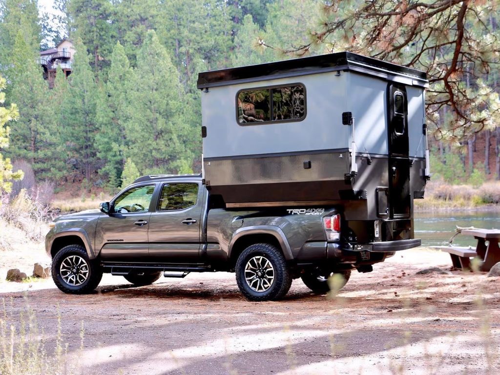 This Truck-Camper Is Both A Pop-Up And Hard-Sided Thanks To Hydraulic ...