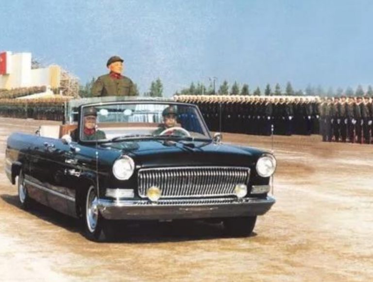 Here's A Deep Dive Into Chinese Military Parade Inspection Cars That ...