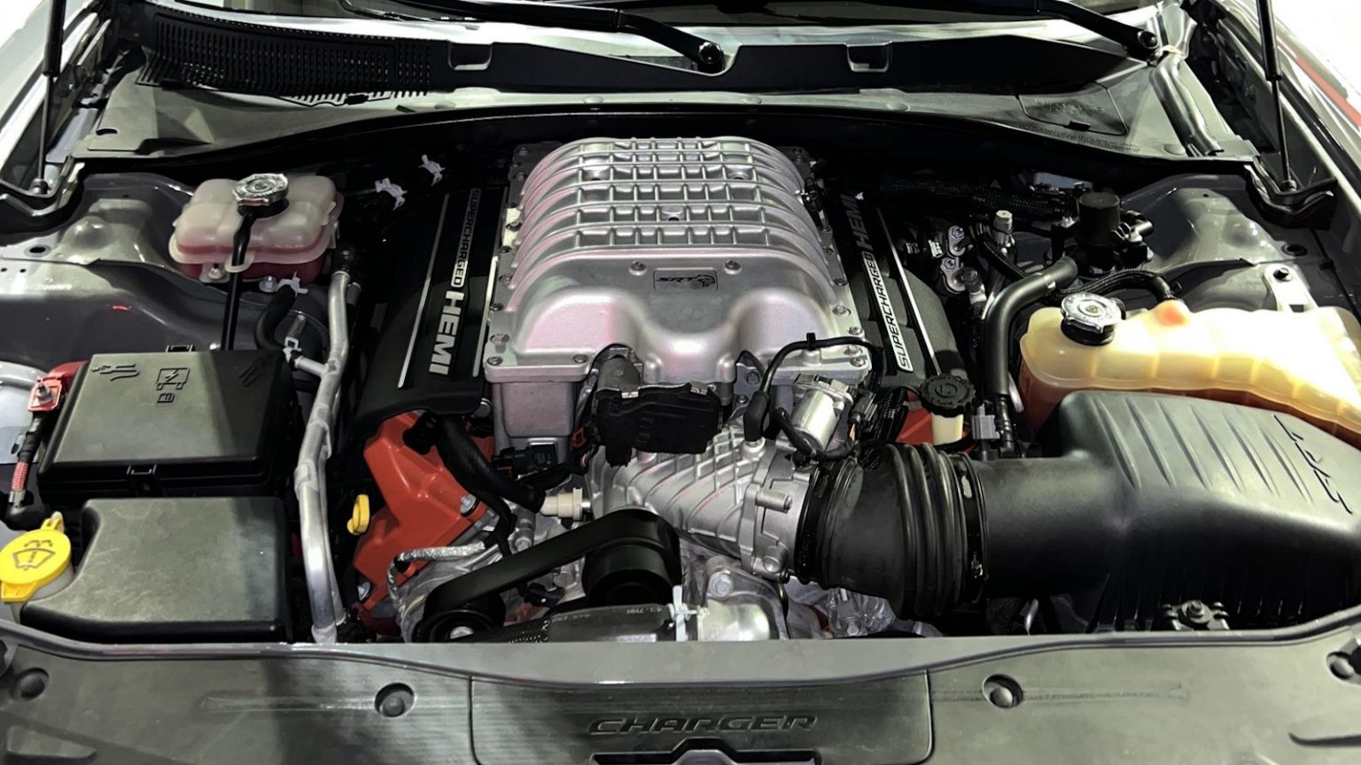 You Can Now Buy A 707-Horsepower Supercharged Dodge Charger Hellcat For ...