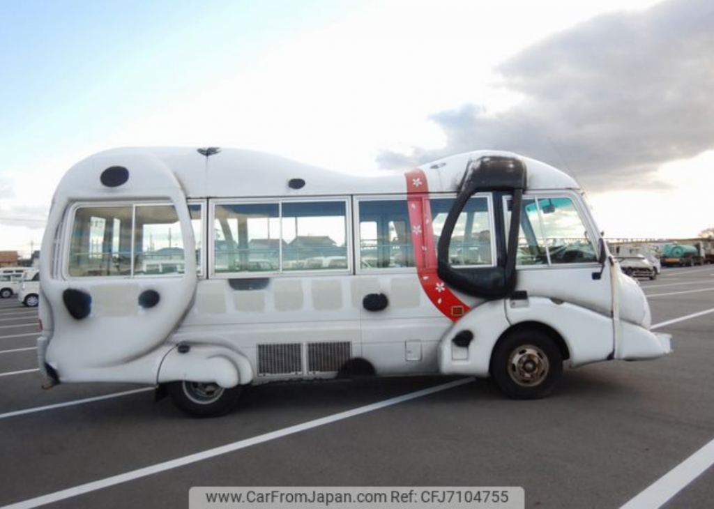 Why You Absolutely Need To Buy This Dog-Shaped Bus For Sale In Japan ...