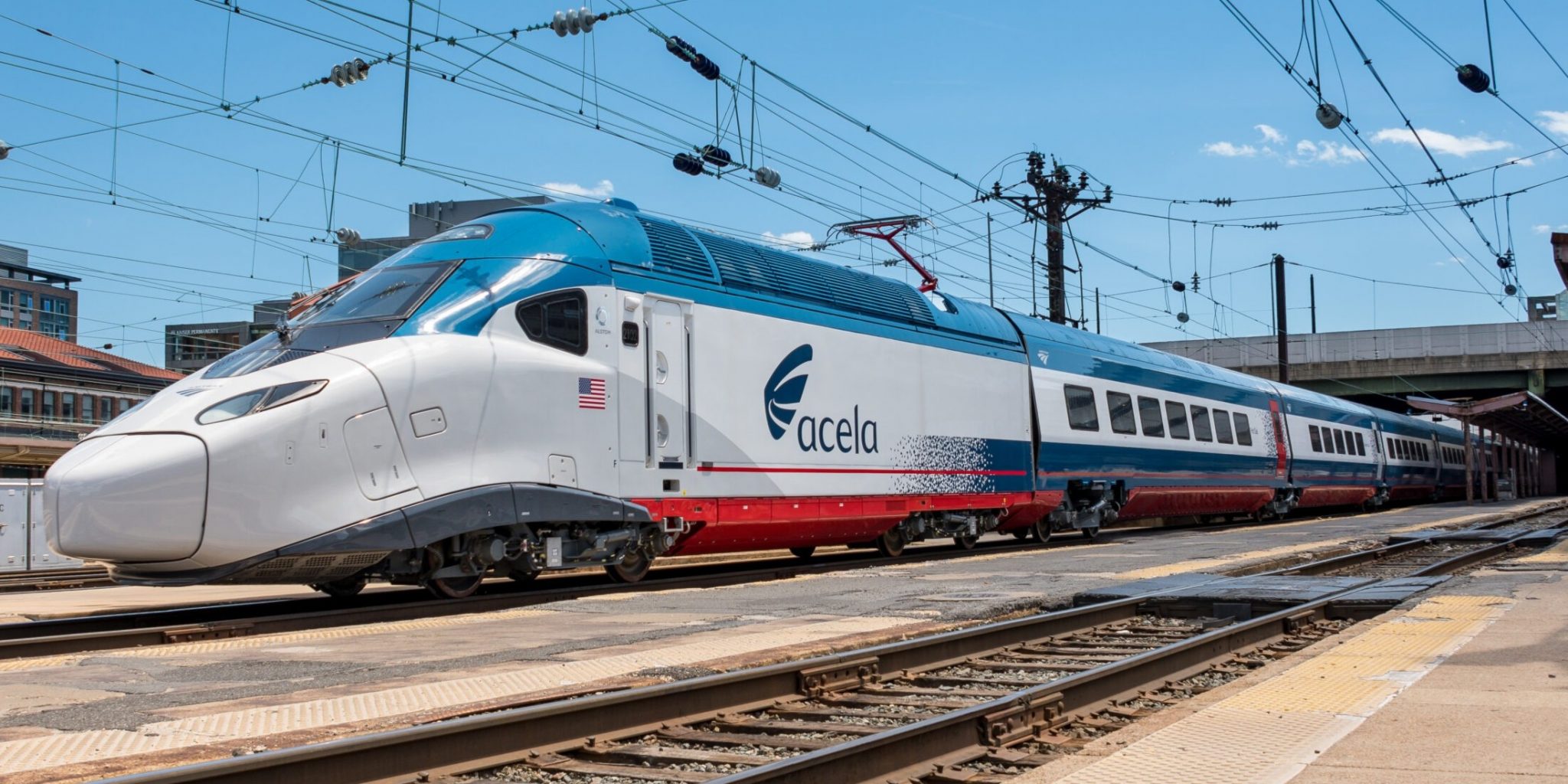 The Fastest Train You Can Ride In America Is This New Iconic 160 MPH ...