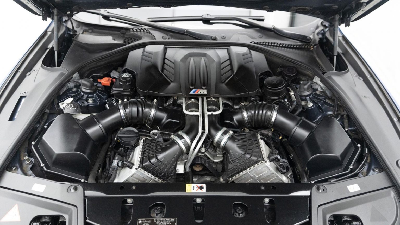 You Can Buy A Twin-Turbocharged BMW M5 For The Price Of A Hyundai Elantra - The Autopian