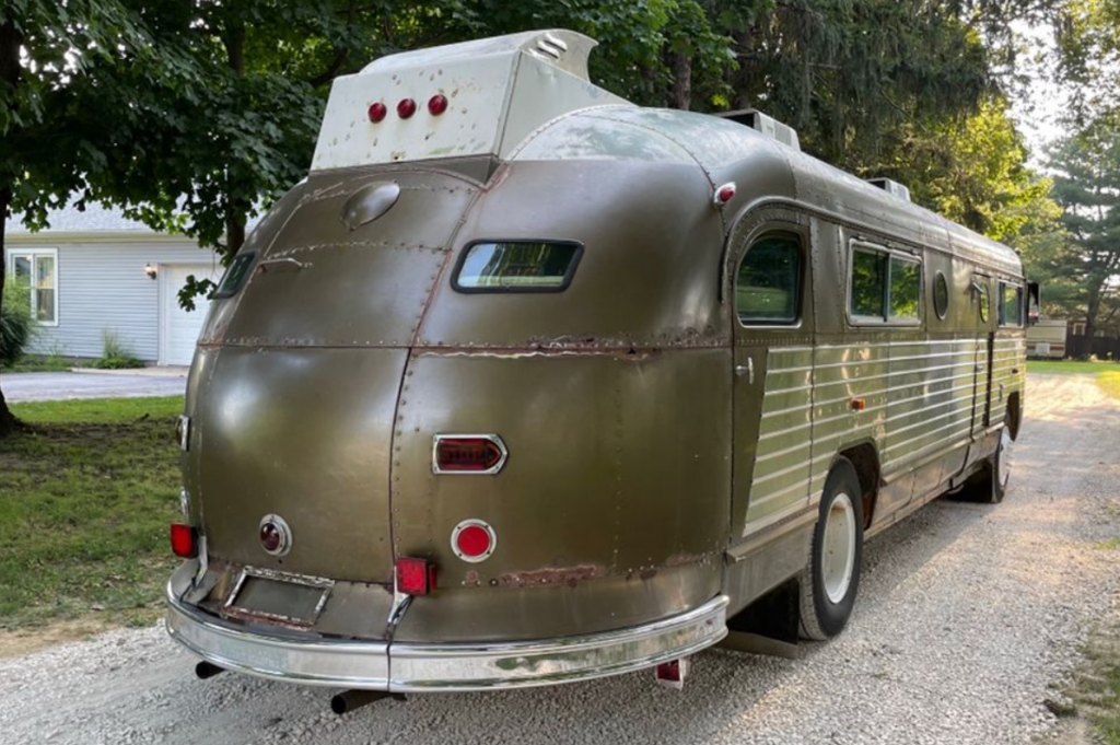 This Flxible Visicoach Used To Be An Airport Bus, Now It's A Steal Of A ...