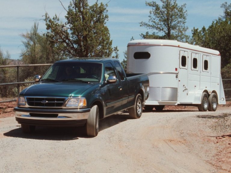 Ford Briefly Sold An F-250 With The Body Of This F-150 And Everyone ...