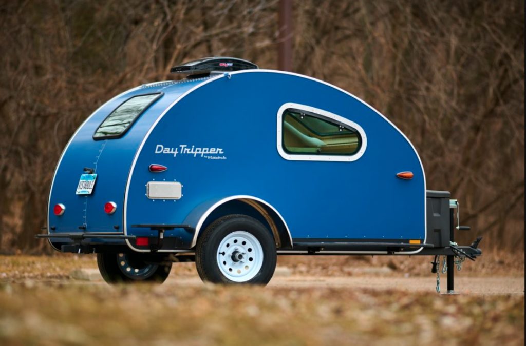 This Fun $15,000 Teardrop Camper Is So Lightweight You Can Tow It With ...
