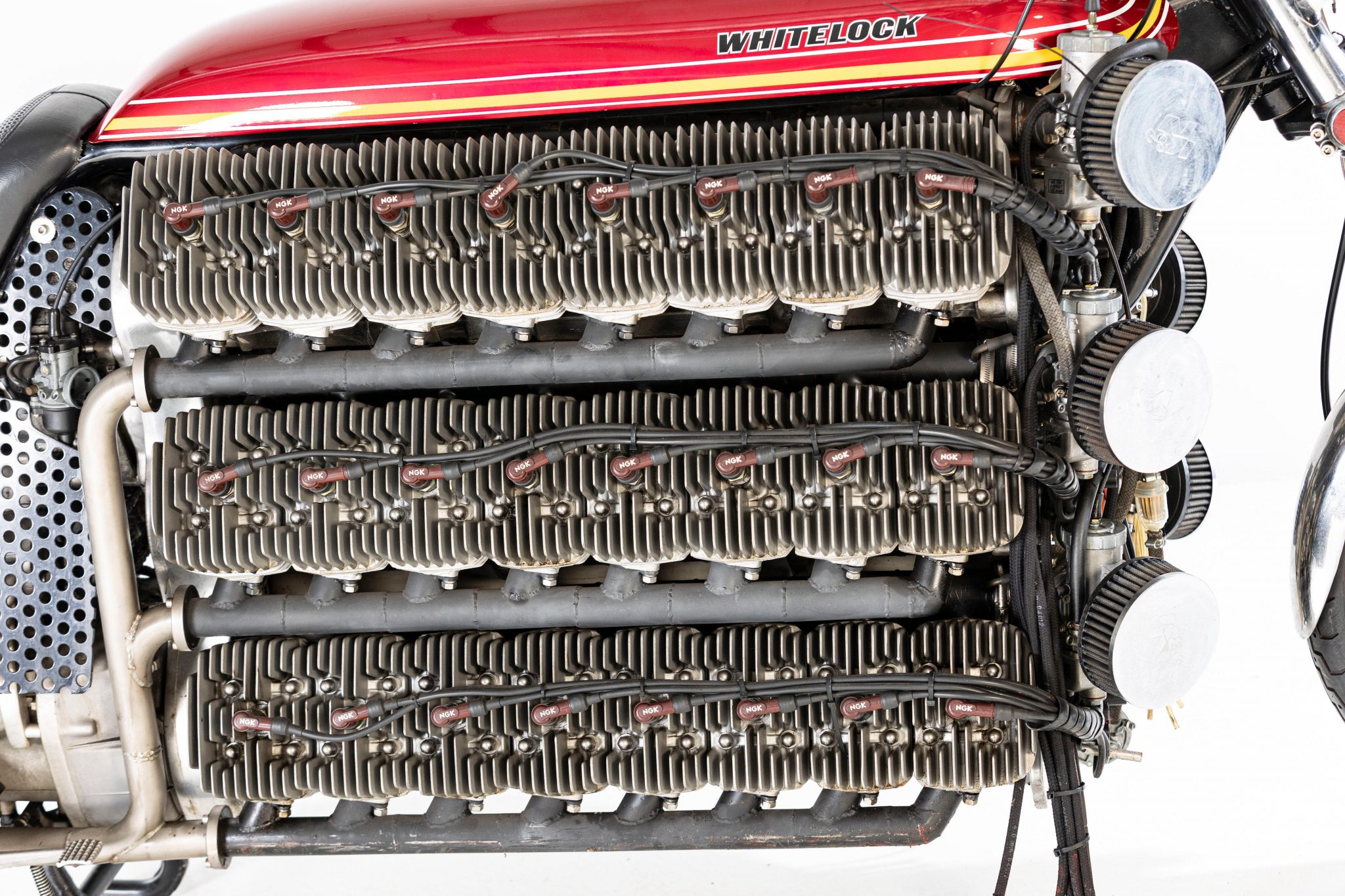 This Ridiculous 4.2-liter 48-Cylinder 1,300-Pound Motorcycle Is 16 ...