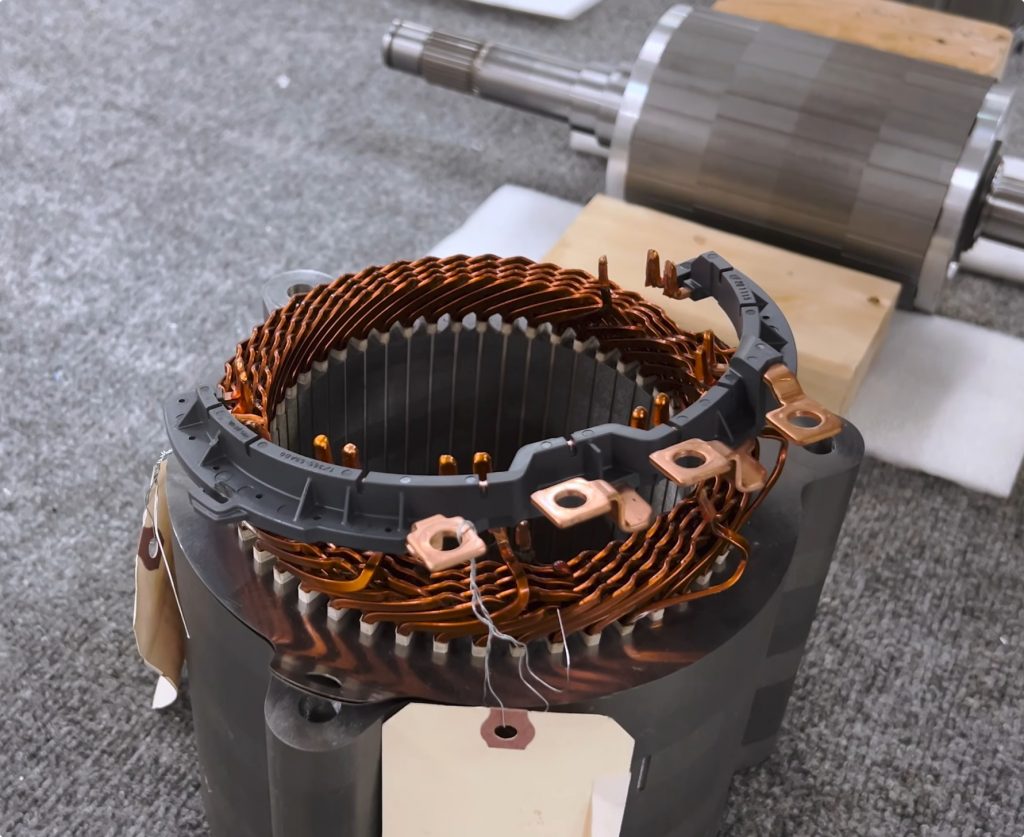 The Kia EV9 Is The World's First EV With A Motor That Can 'Change Gears ...