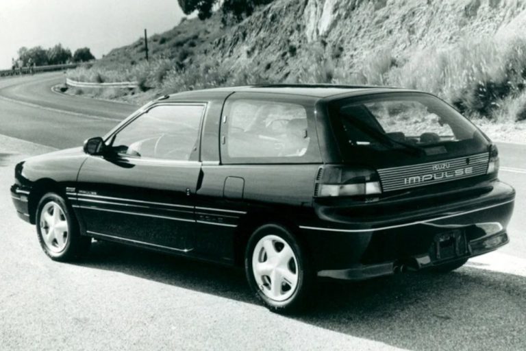 The Geo Storm Was A Sporty Gem From America's Bargain Basement Brand ...