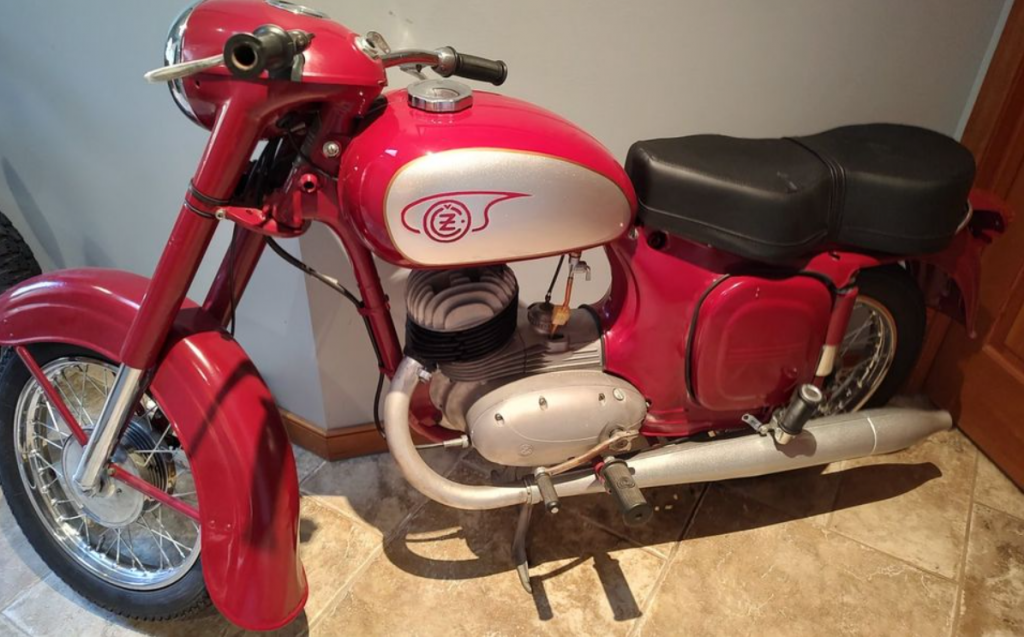 TVR Cerbera Speed Eight, Volkswagen SP-2, BMW Rockster: Mercedes ...