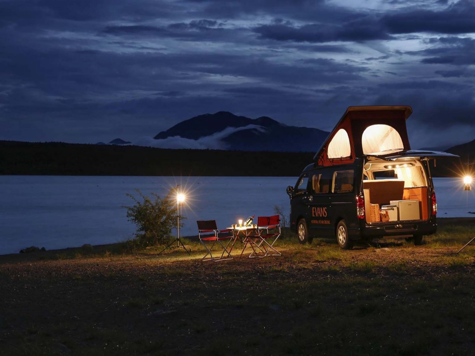 This Artsy Hand-Built Japanese Trailer Is Both A Camper And An Extra ...