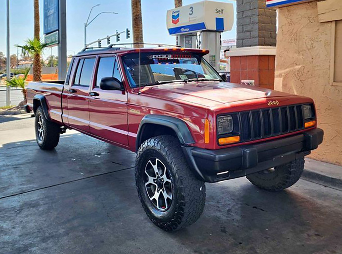 This Glorious $25,000 Jeep 'Crewmanche' Is A Jeep Comanche Welded To A ...