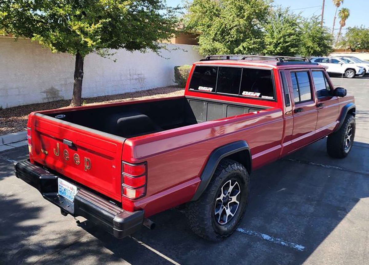 This Glorious $25,000 Jeep 'Crewmanche' Is A Jeep Comanche Welded To A ...