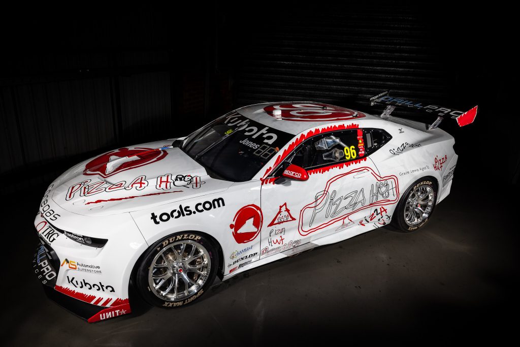 A 10-Year-Old Designed This Race Car's Pizza Hut Paint Scheme And It's ...