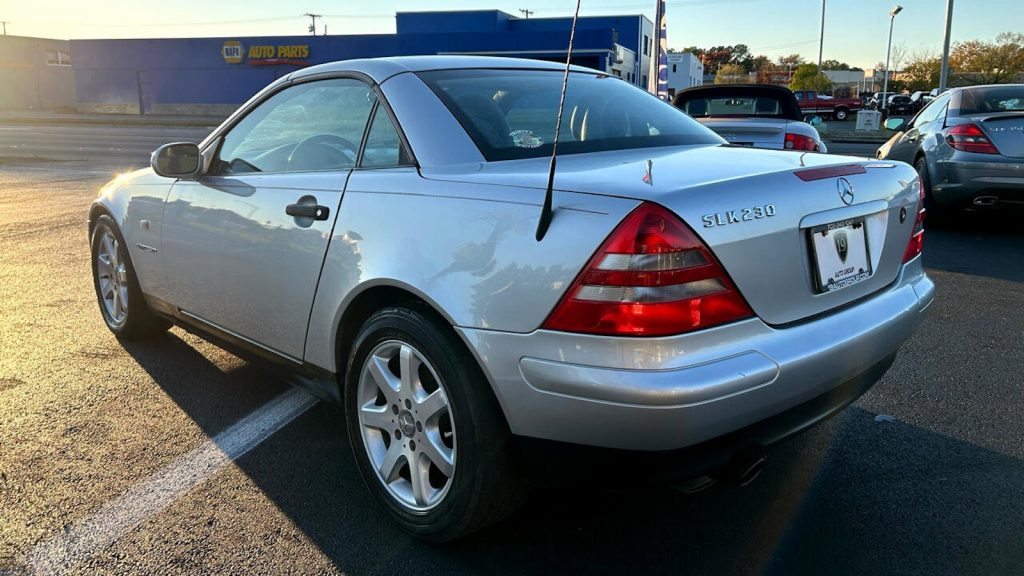 The Original Mercedes-Benz SLK Is Now A Great Cheap Summer Cruiser ...