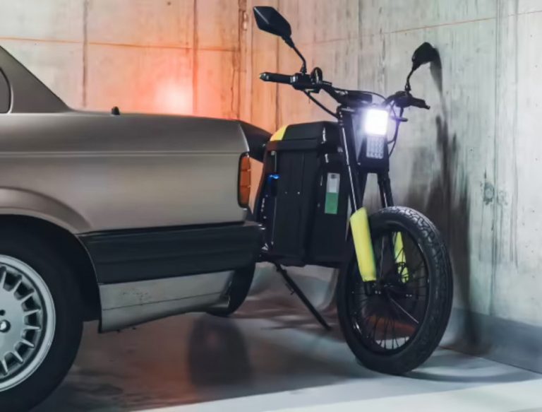 This Electric Motorcycle Can Go 60 MPH And Folds Up Small Enough To Fit ...