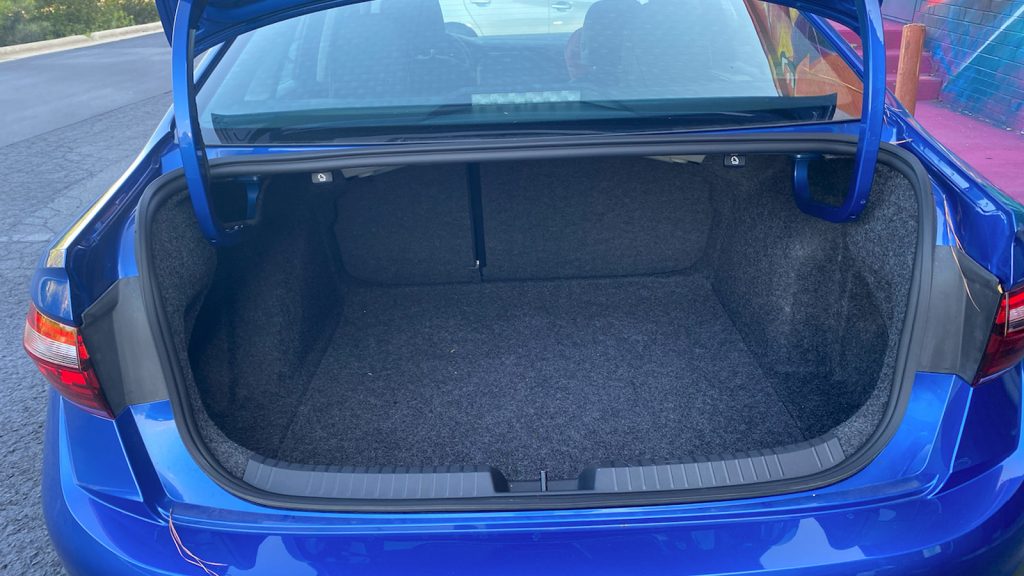 Micro Review: The 2022 Volkswagen Jetta Is A Decent Cheap Sedan That's ...